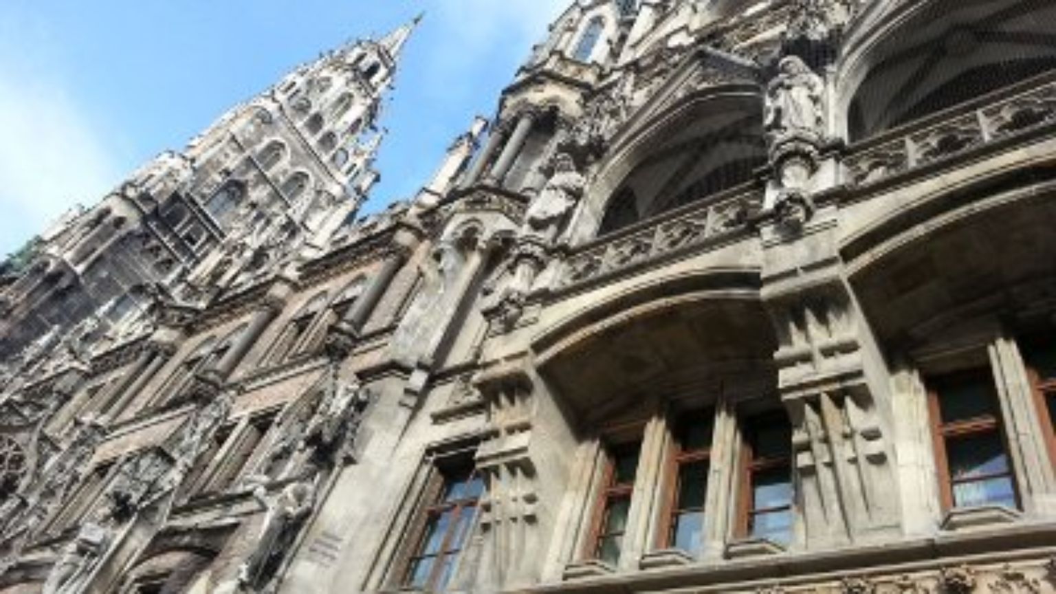 Neues Rathaus – Rundgang Außenbereich – Landeshauptstadt München